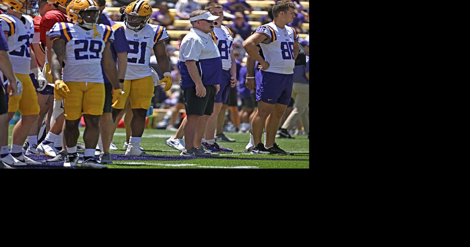 Brian Kelly says why LSU is looking at transfer running back | LSU ...