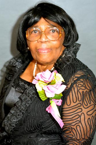 Women who pledge a lifetime of service give to others year-round | St ...