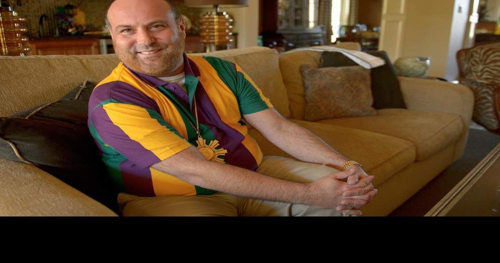 Michael Hollis follows in father Ken Hollis’ footsteps as King Argus ...
