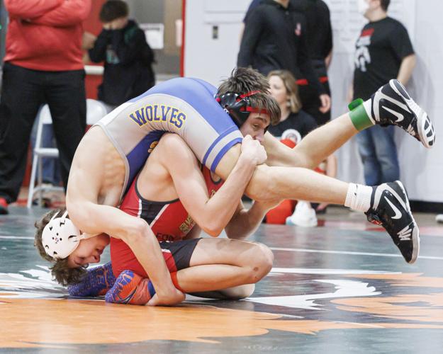 St. Tammany crowns girls wrestling champs, two boys four-time parish ...