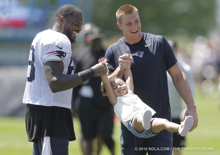 Cameron Jordan misses practice for daughter's birth, Delvin Breaux and ...