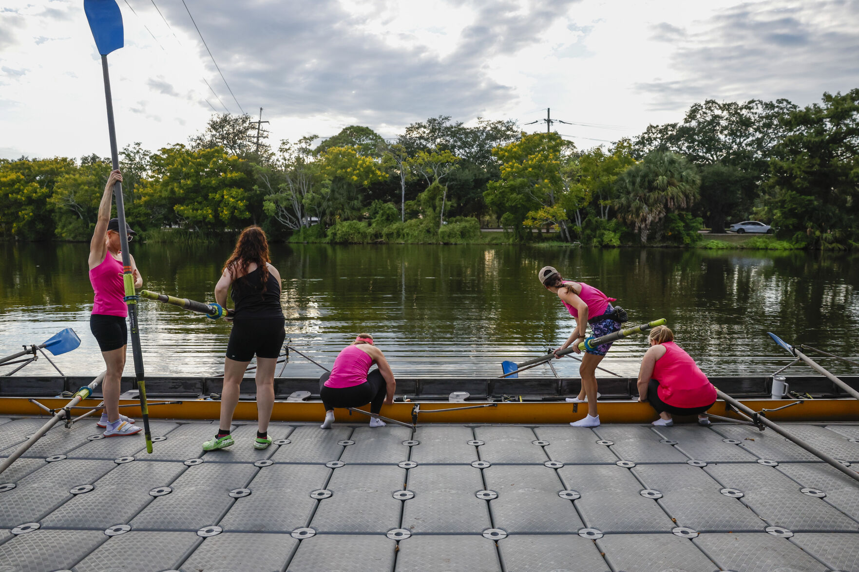 Breast cancer warriors practice rowing on Bayou St. John | Photos ...