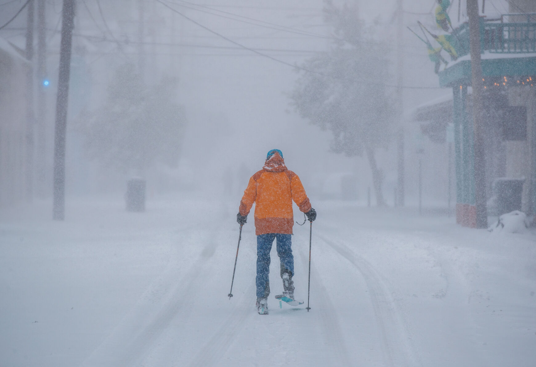 Photos: Snow skiing Uptown, sightseeing in Lakeview and more New ...