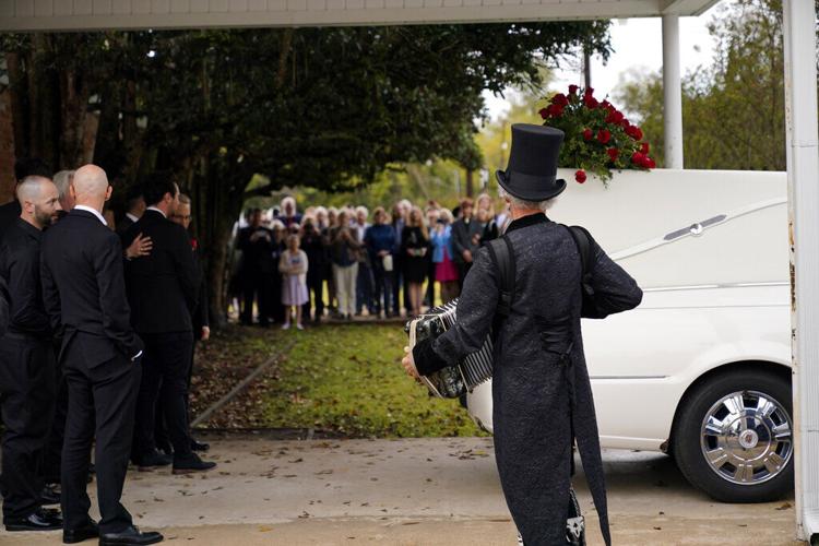 Jerry Lee Lewis' family and fans bid adieu to The Killer | Music | nola.com