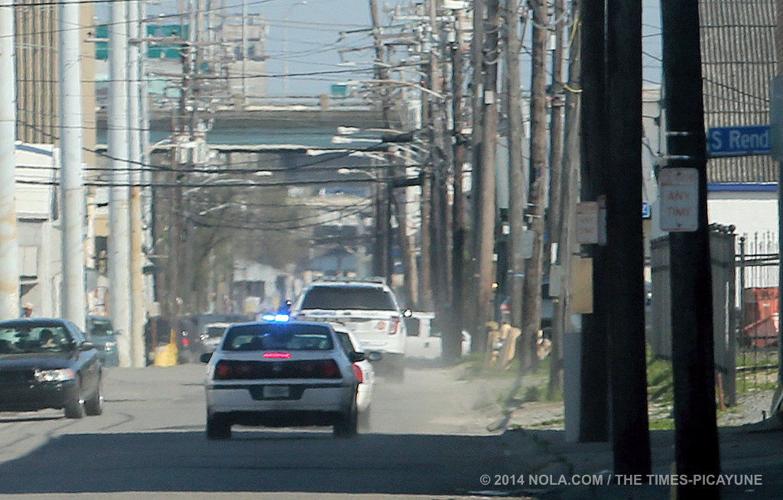 2 NOPD cars crash while chasing car possibly involved in shootout ...