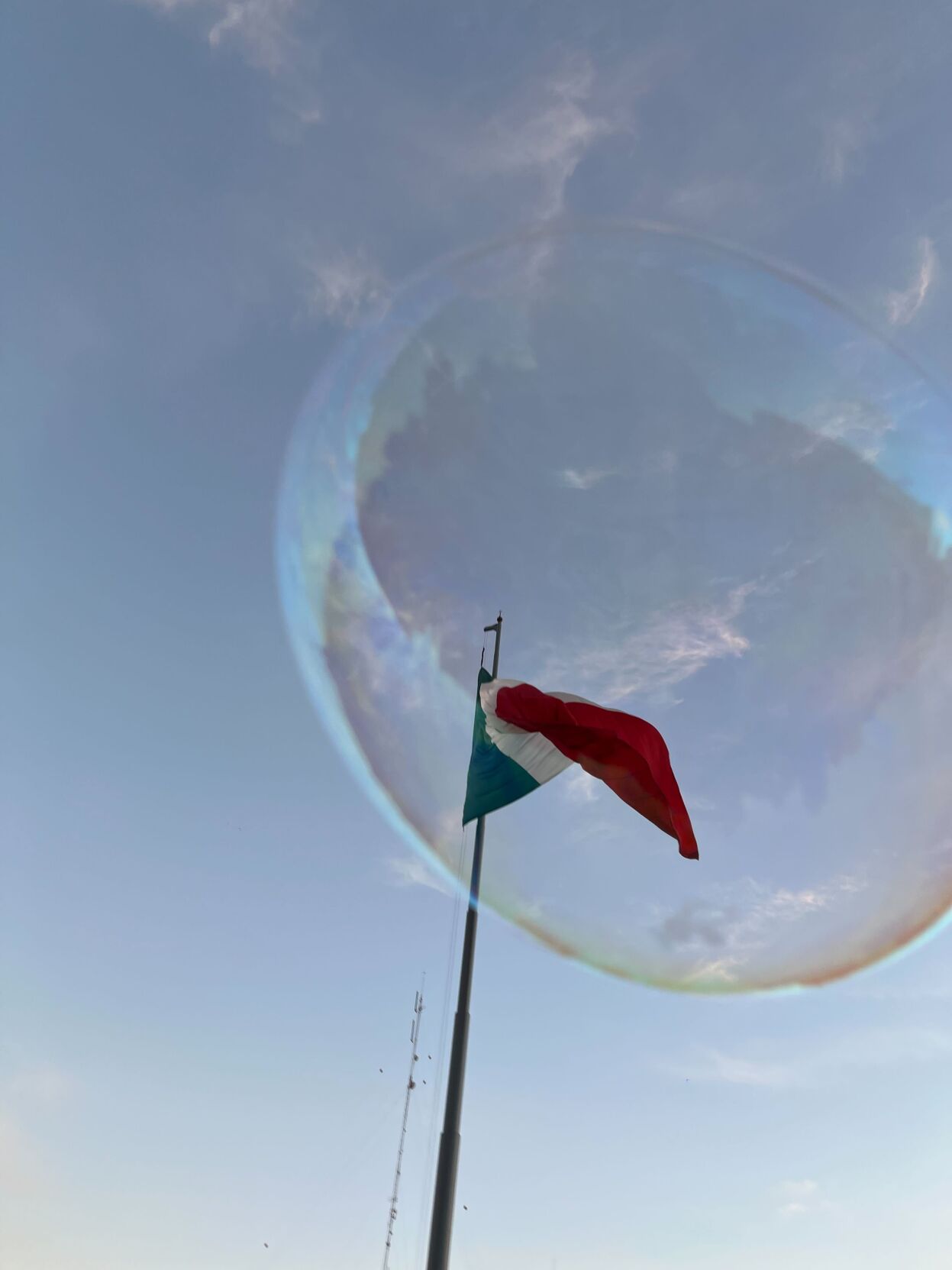 Jan Risher experiences the central square of Mexico City ...