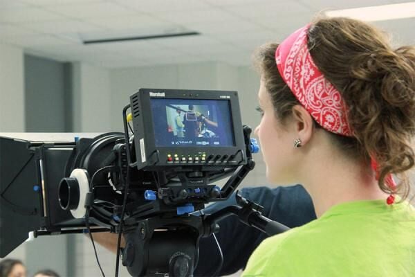 Distinguished alumni reflect on UNO’s contributions to the cultural ...