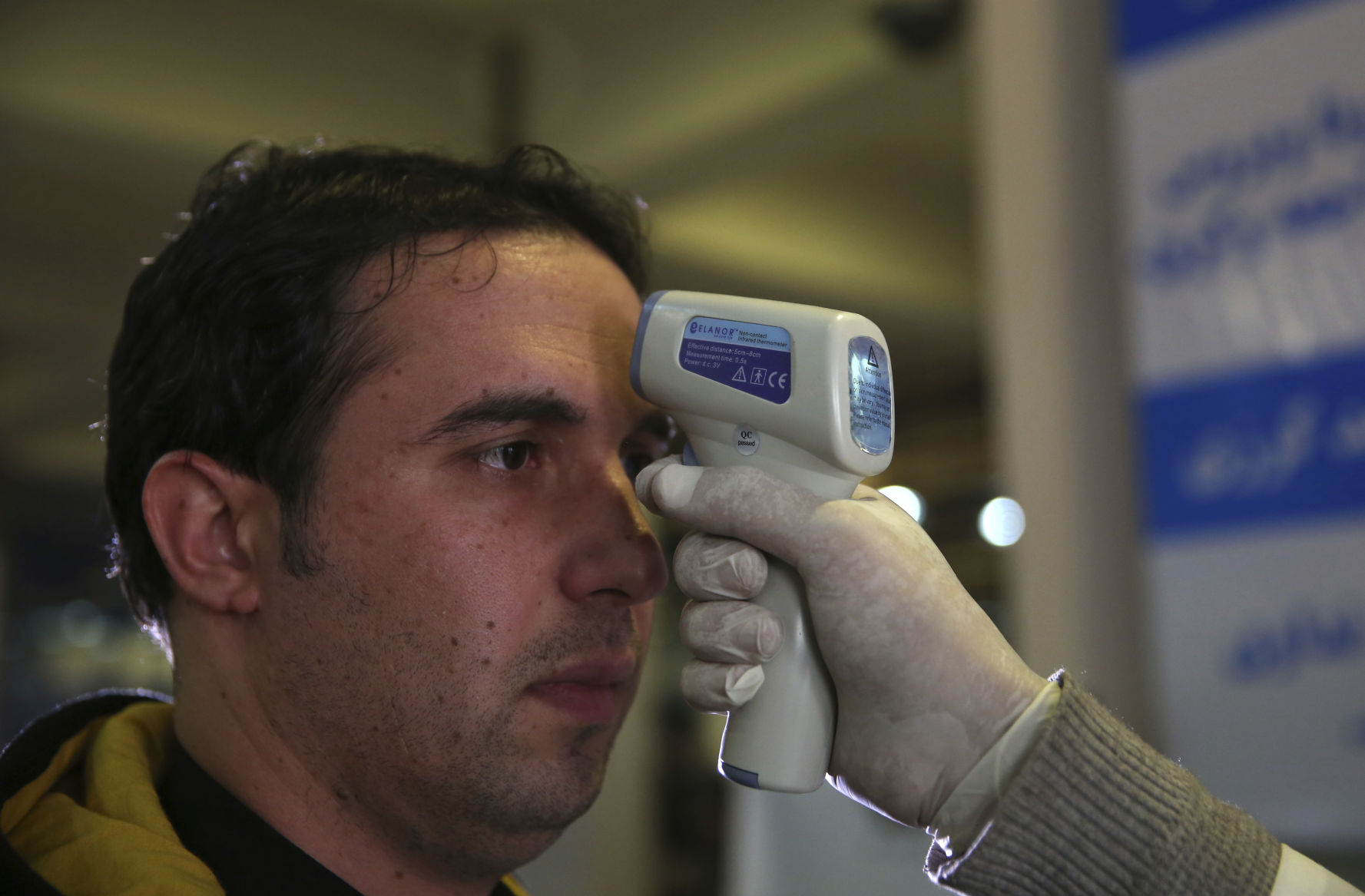 Should I self-quarantine because of coronavirus? Here's what experts ...