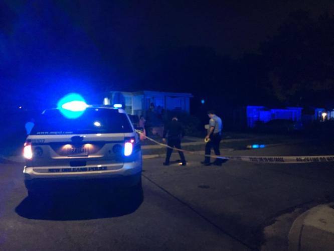 3 Men Shot On Montegut Drive In Gentilly Woods Nopd Crime Police