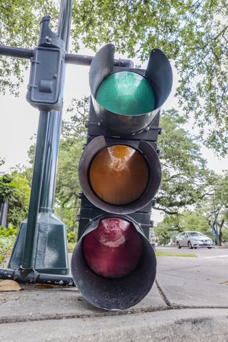 New Orleans can't maintain its traffic lights, report says | Local ...