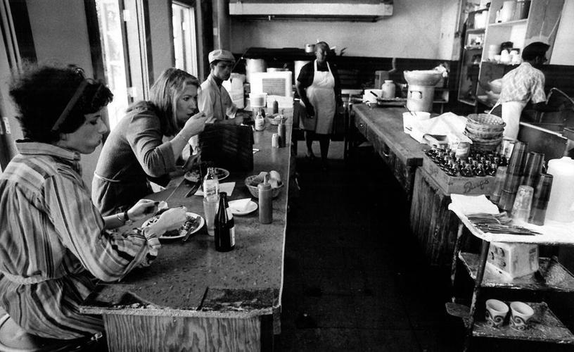 Buster Holmes made red beans like no others: Bites from the past ...