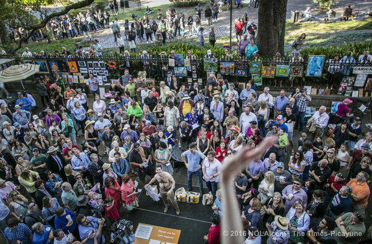 Stella!! yelling contest in the French Quarter: Photo gallery ...