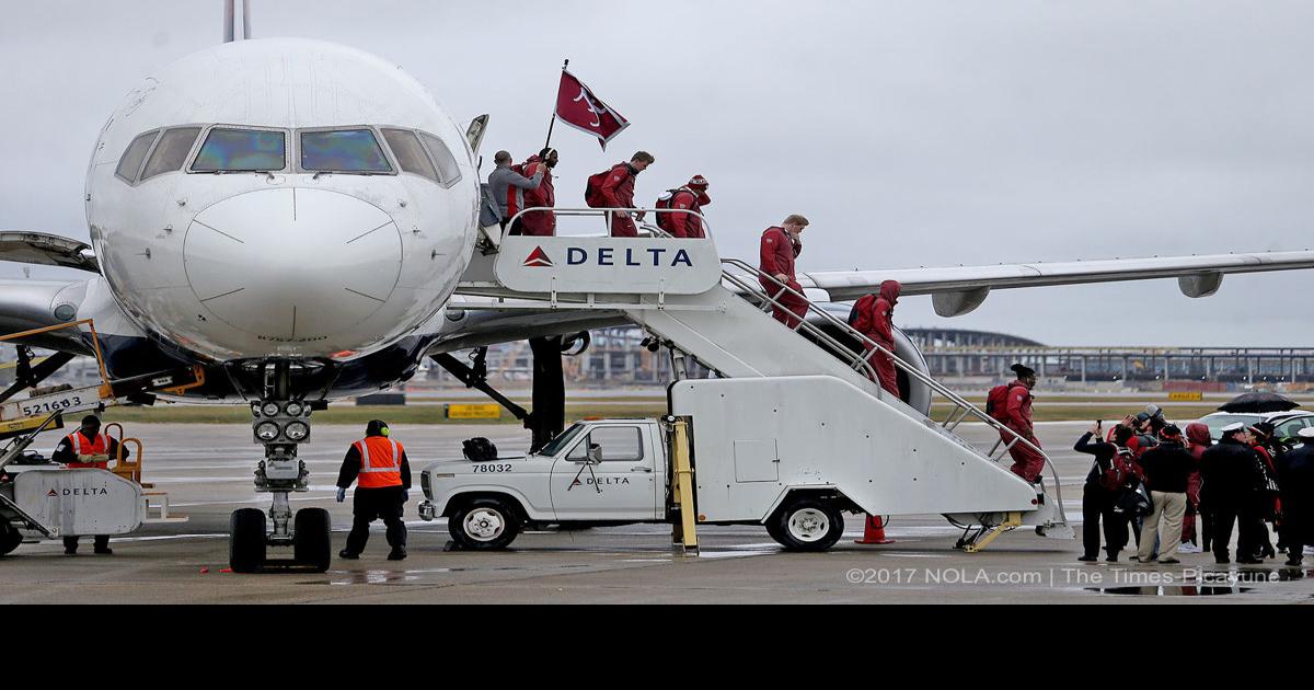 Clemson and Alabama arrive in New Orleans for 2018 Sugar Bowl | Photos ...