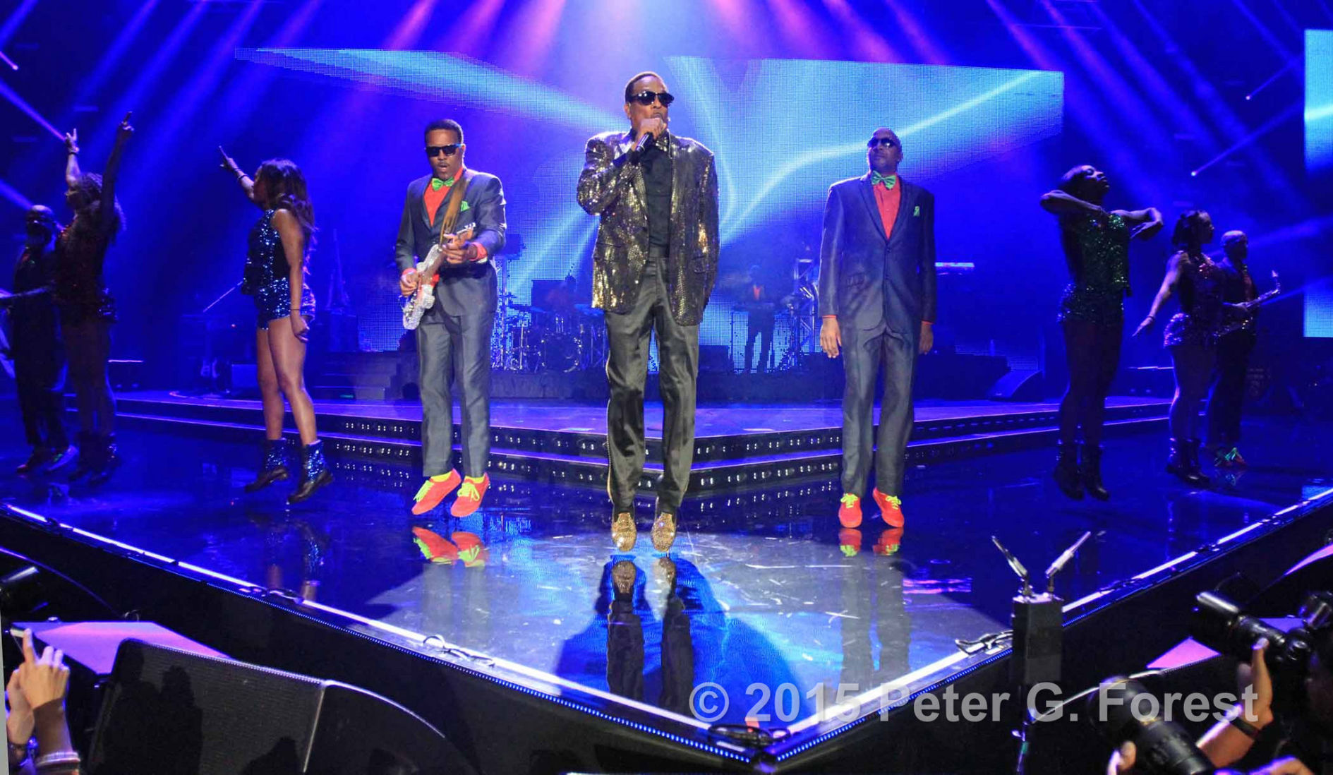 Charlie Wilson owned 'Uptown Funk' and much more at the 2015 Essence ...