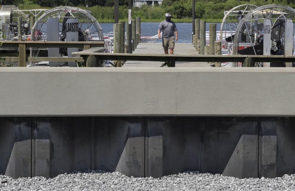 Corps OKs $1.9 billion plan to keep New Orleans area hurricane levees ...