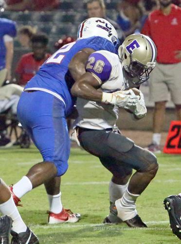 John Curtis 27, Warren Easton 21: Collin Guggenheim runs for two ...