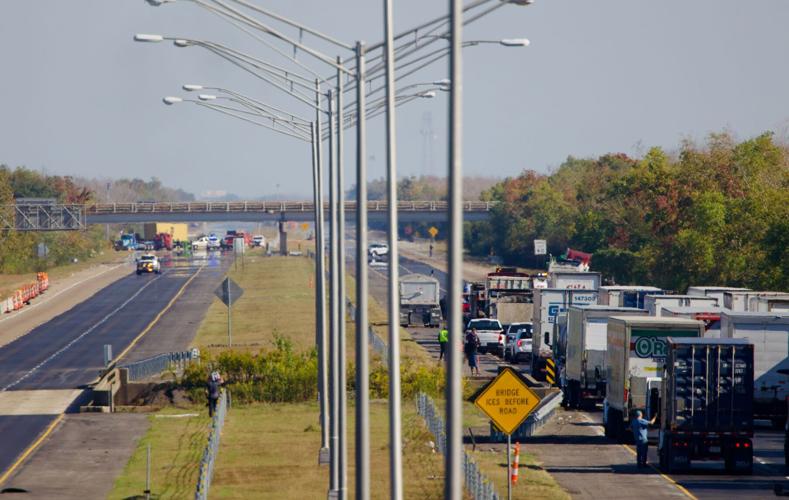 Congestion on I-10 near Irish Bayou after accidents, fog | Traffic ...