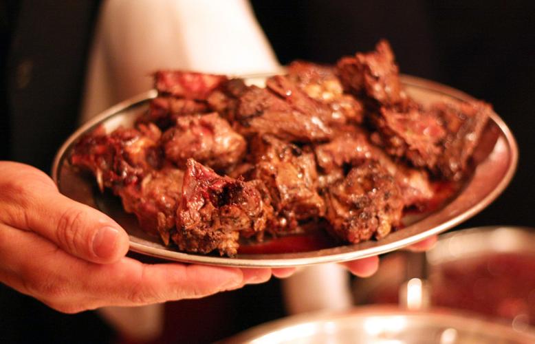 Duck, duck, blood: Dinner gets gory when Antoine's presses duck | Where ...