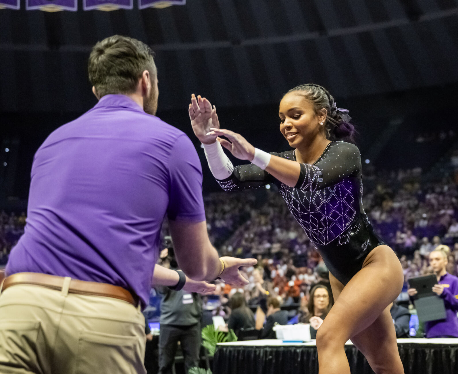 Star LSU gymnast injures arm in regionals, Jay Clark says | LSU | nola.com