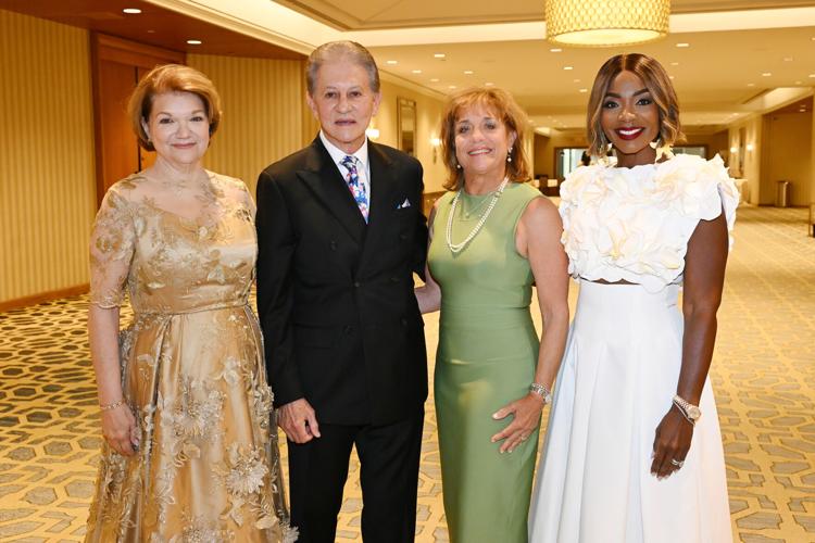 Nell Nolan: Men & Women of Fashion; Mount Carmel Gala | Entertainment ...