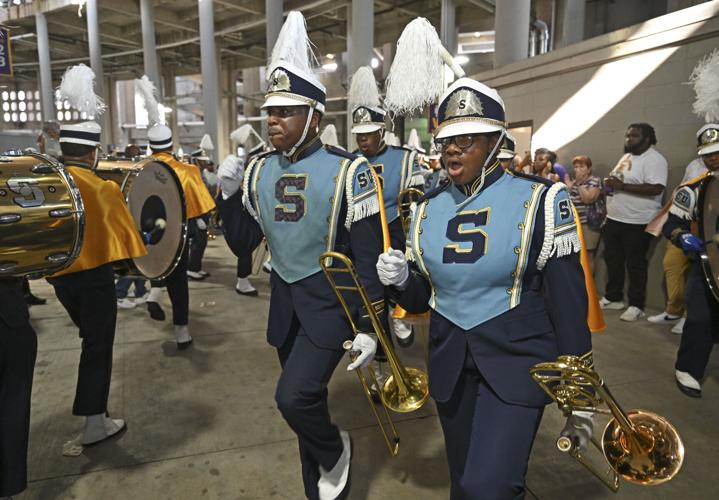WATCH: LSU and Southern bands join together for a historic and ...