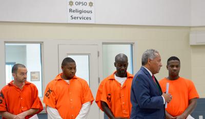 With only opponents disqualified, Marlin Gusman and Arthur Morrell ...