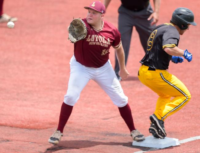 No. 1-seeded Loyola falls to No. 5 Ottawa (Kansas) in NAIA tournament ...