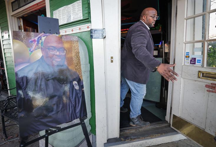 Mid-City bar hosts benefit for family of guard killed there | Crime ...