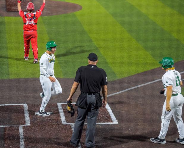 Tulane scores 11 runs in first four innings, puts Dayton away early ...