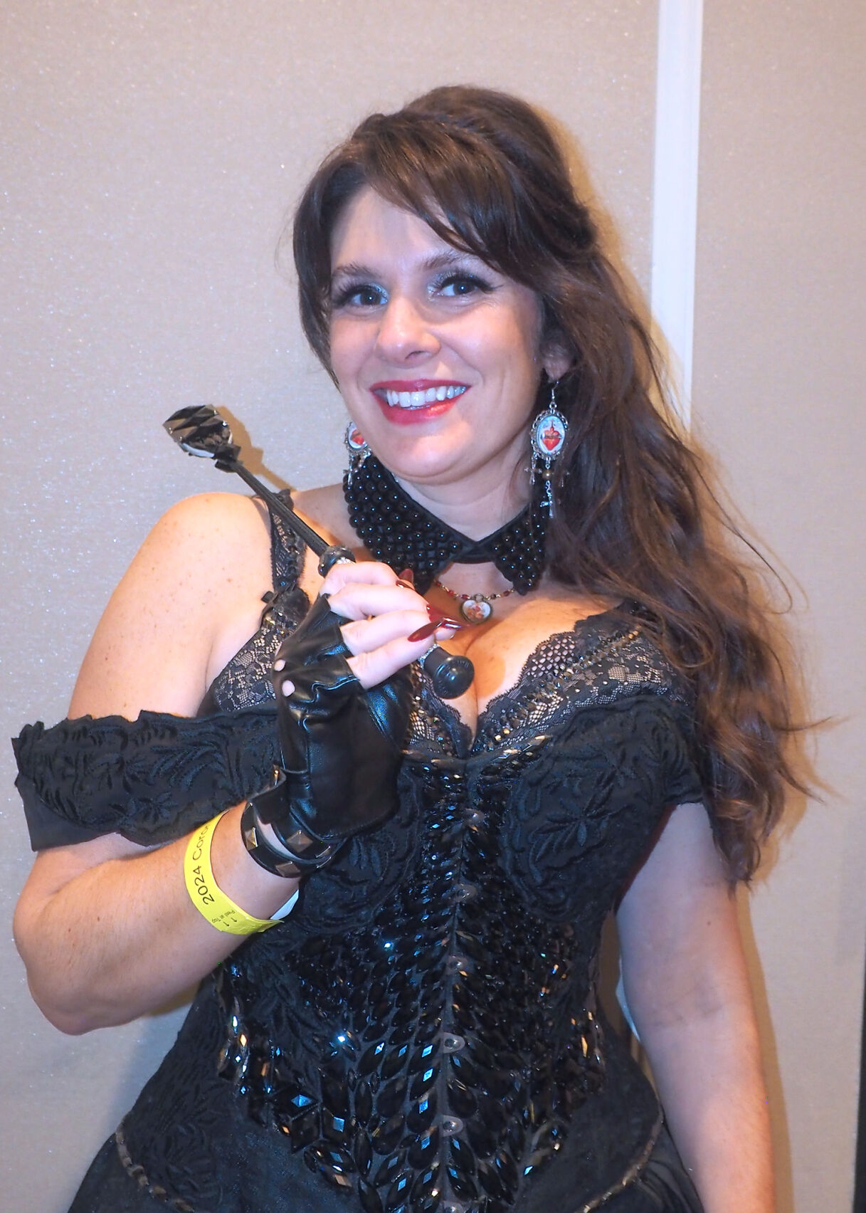 Tucks 'Faces the Music' with Carnival mirth at ball, parade | Mardi ...