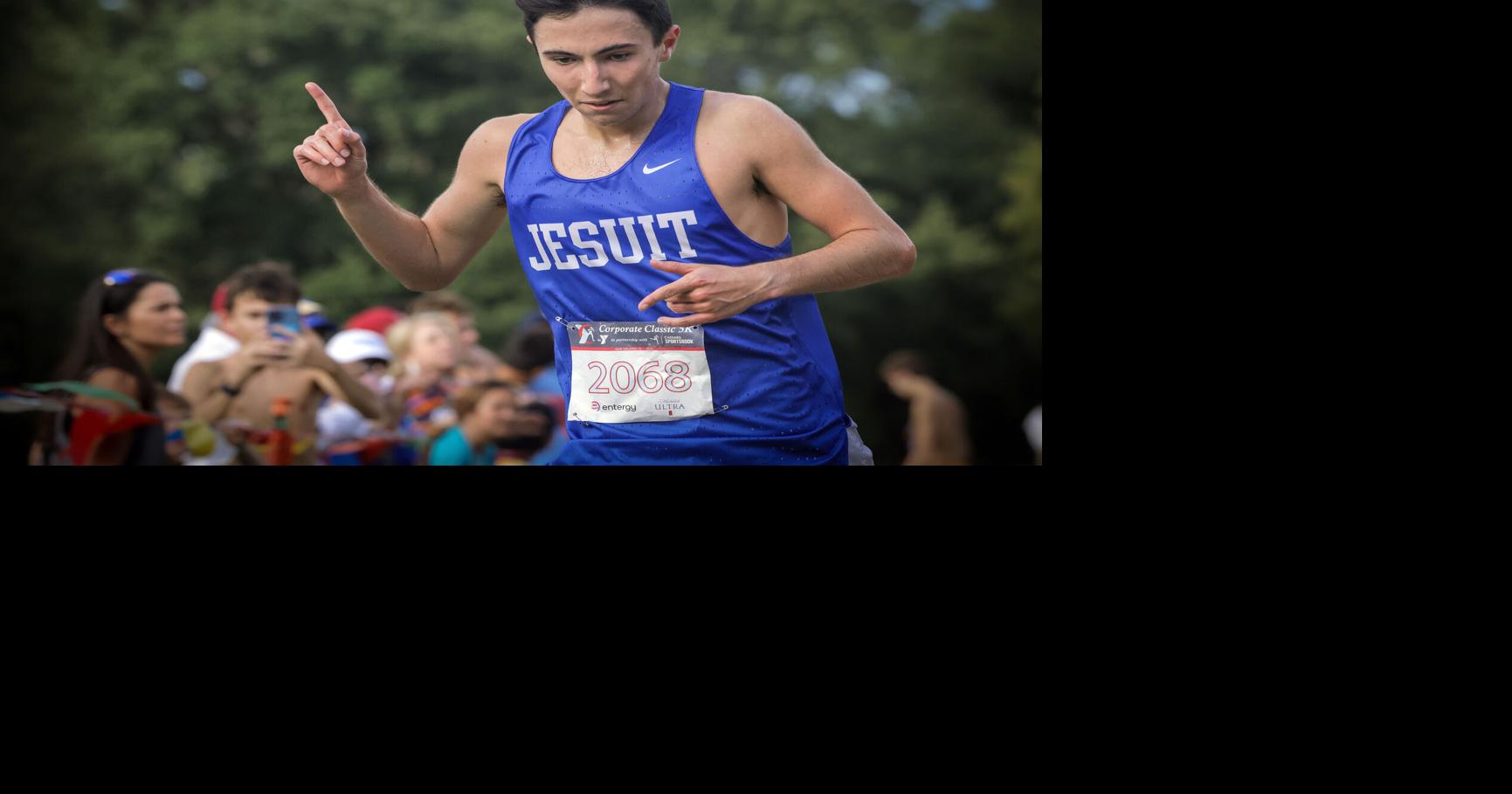 Jesuit holds off Brother Martin, Mount Carmel runner sets course record ...