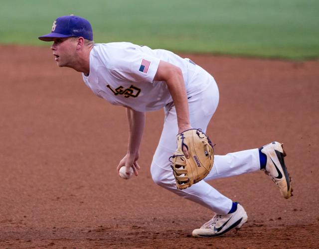 How the lack of clutch plays continues to haunt LSU baseball | Archive ...