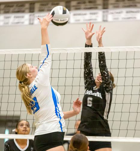 Lakeshore sweeps Mandeville in girls volleyball | St. Tammany community ...