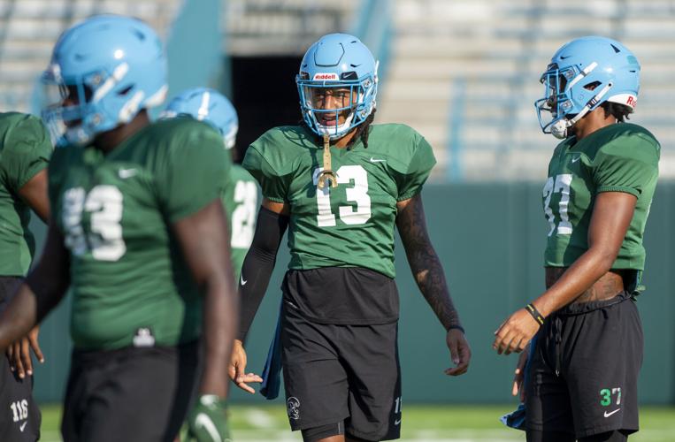 Analyzing Tulane's defensive depth chart: Wave loaded at linebacker ...