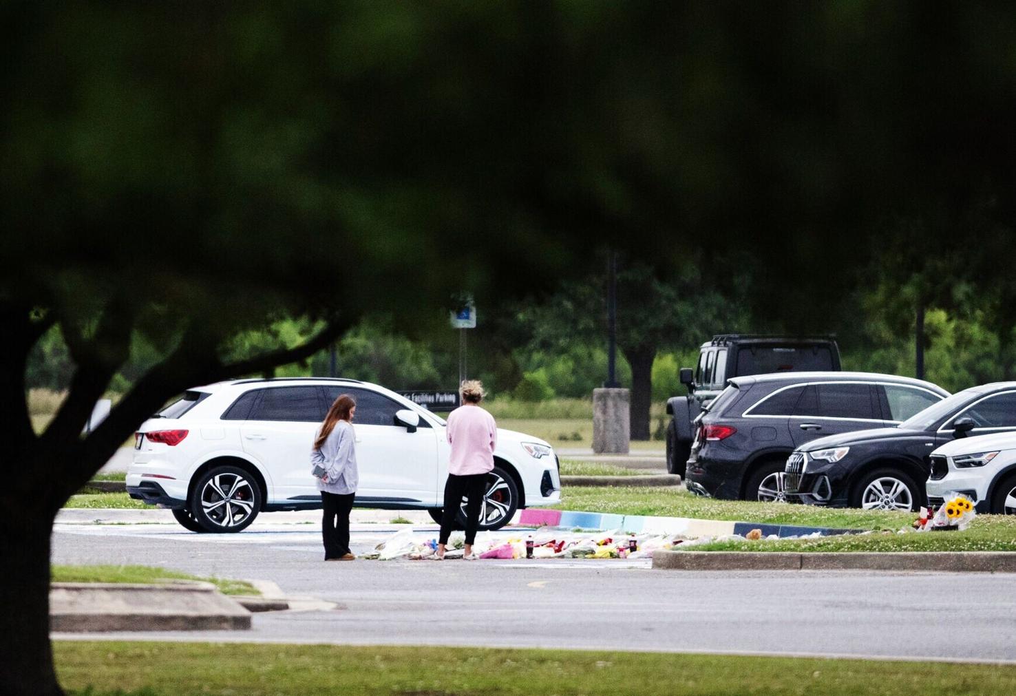 Ascension students mourn senior killed in mall shooting | News | nola.com