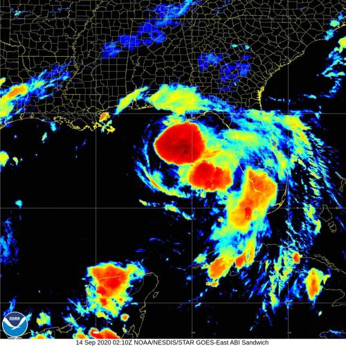 Hurricane Center: Sally remains major wind, rain threat as landfall ...