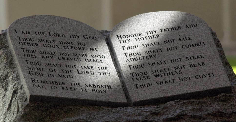 Louisiana OKs bill mandating Ten Commandments in classrooms | Education ...