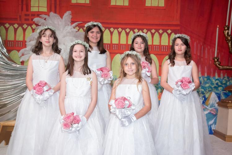 Nell Nolan; Olympians Ball, Caliphs of Cairo ball, Les Mysterieuses ...