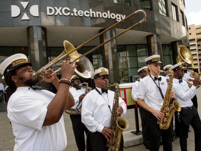 Frank Stewart sells DXC tower in New Orleans to Monroe pair | Business ...