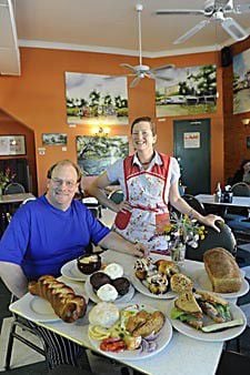 New Orleans baker known for Mardi Gras king cakes dies | Ian McNulty ...