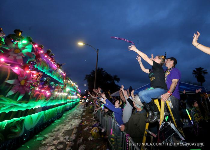 Jon Batiste stepped off Endymion float to jam with a marching band ...