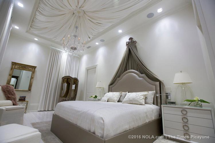 House tour: A cloud-like condo in the former NOCCA school building ...