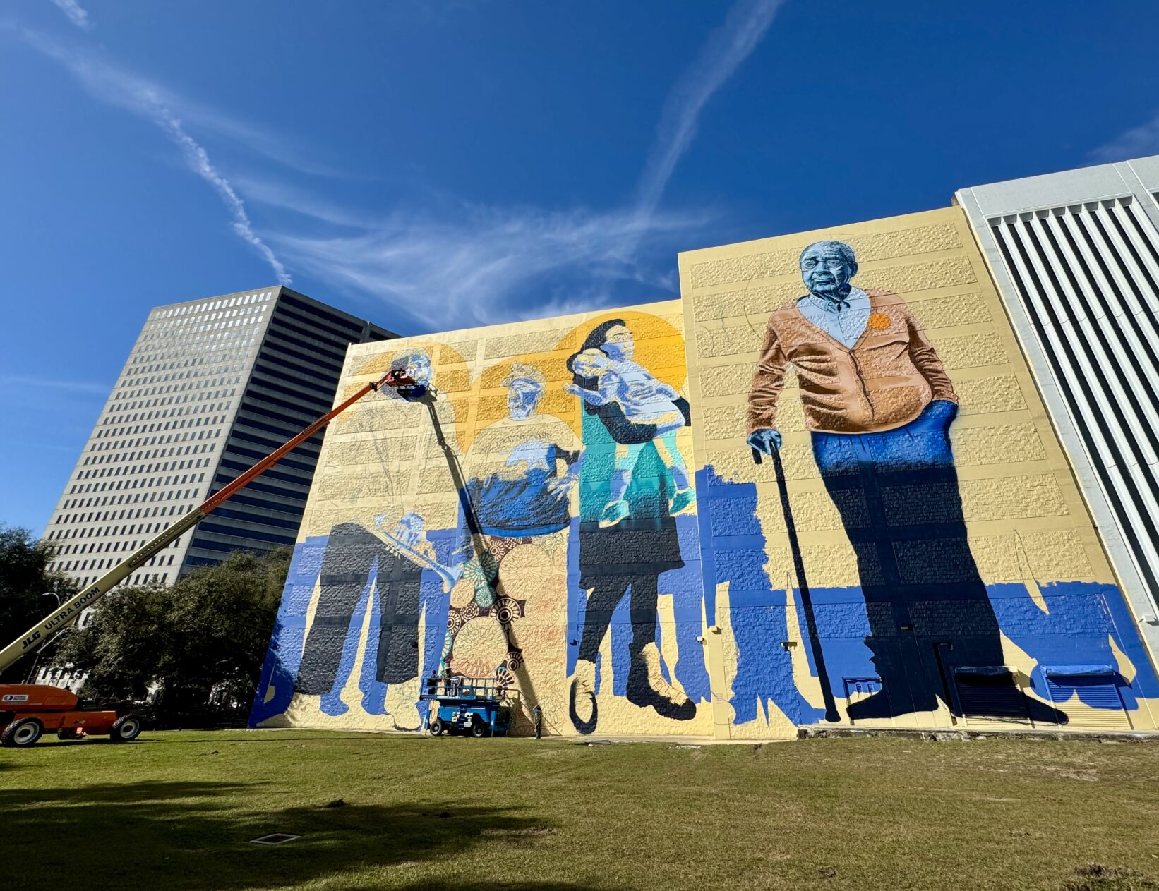 New, giant BMIKE mural meant to hold City Hall accountable | Arts ...