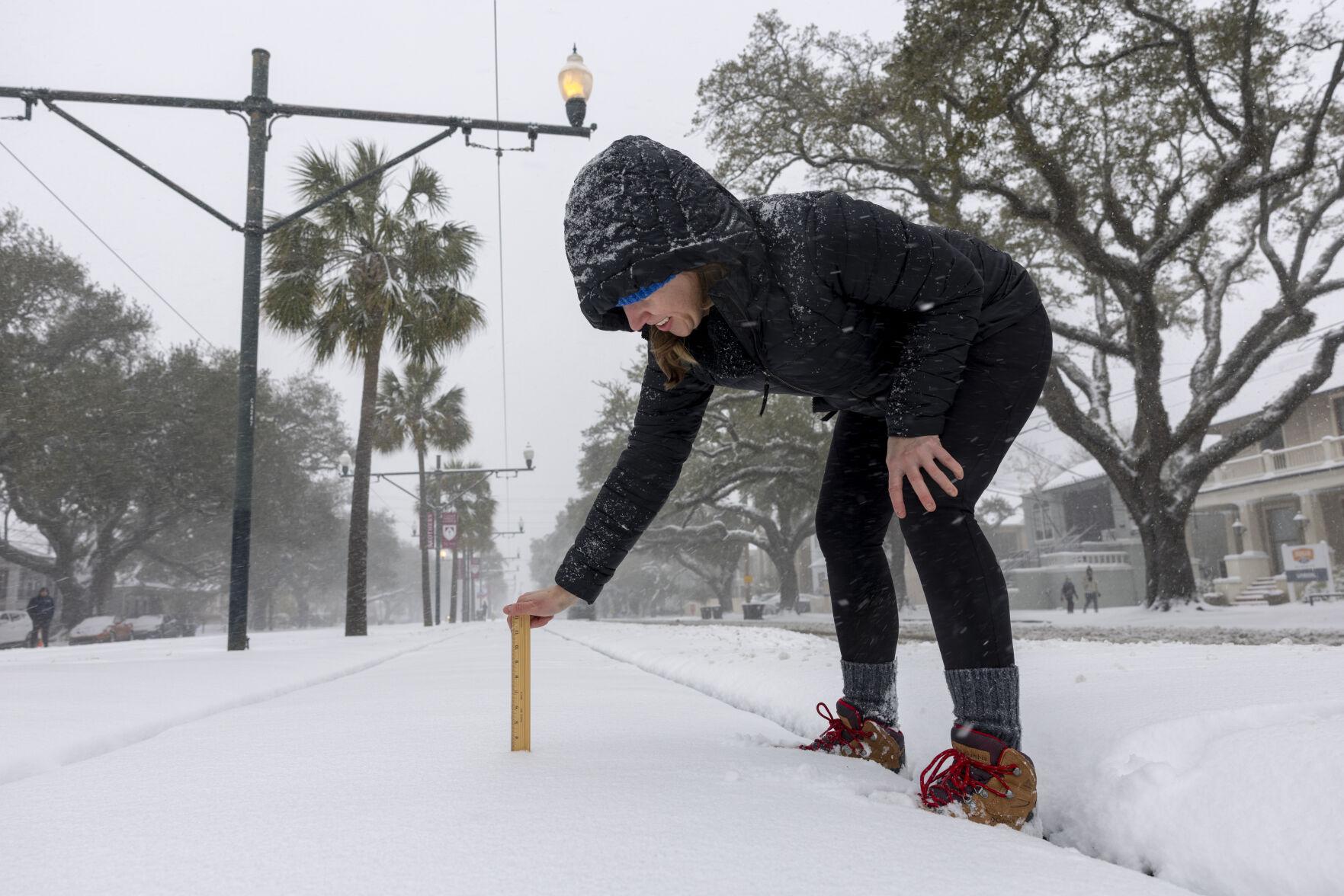 Photos: See scenes of New Orleans as snowfall turns the metro area into ...