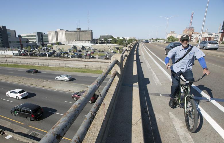 Broad Street overpass bike lanes will feature new protections; cyclists ...