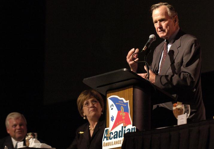 Photos: Remembering George H.W. Bush, a president with unique ties to ...