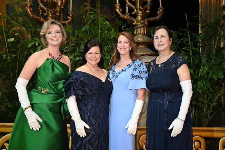 Nell Nolan: Oberon ball, Prophets of Persia ball | Entertainment/Life ...