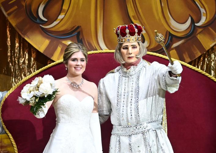 Nell Nolan: Momus ball, Mystery ball, Atlanteans queen | Entertainment ...