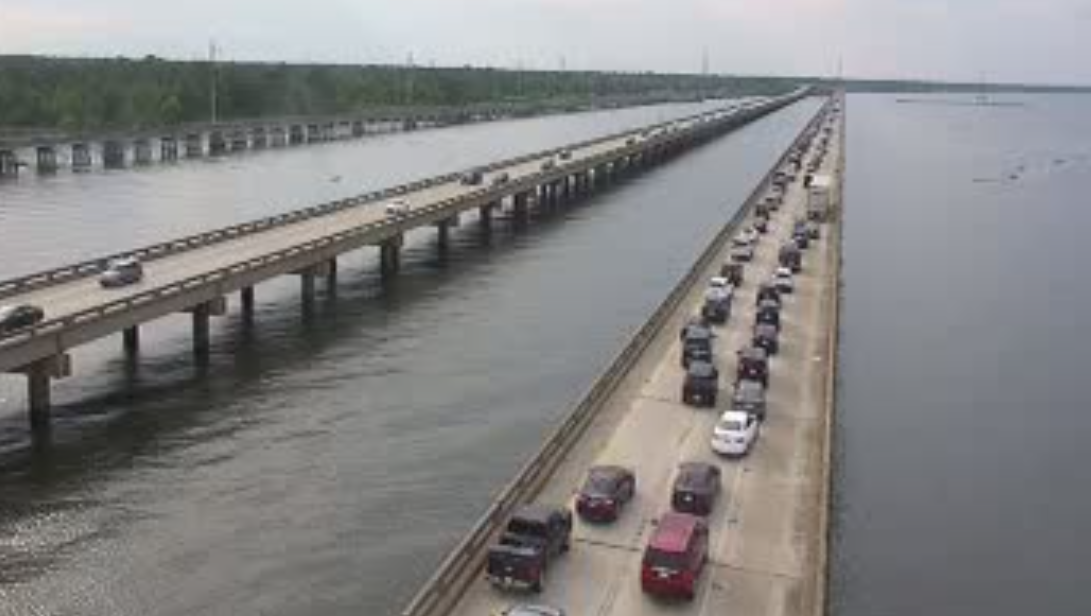 I-10 West closed at Bonnet Carre after vehicle fire | Traffic | nola.com