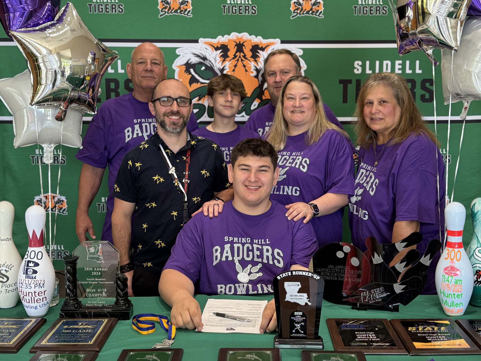 Slidell bowler Hunter Mullen makes school history, signs with Spring ...